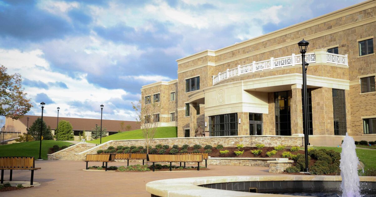 Visit Assumption - Assumption University